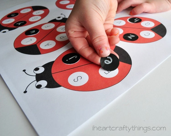 Ladybug Alphabet Match Activity – I Heart Crafty Things