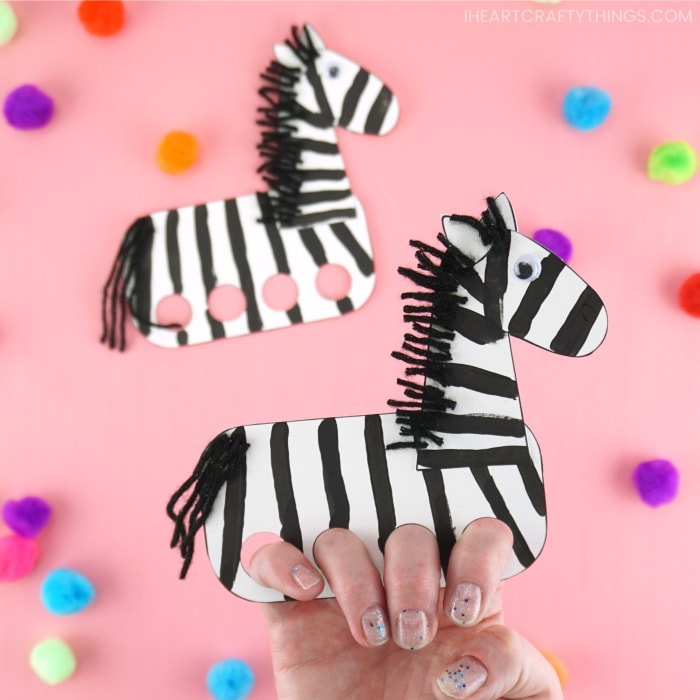 Galloping Finger Puppet Zebra Crafts – I Heart Crafty Things